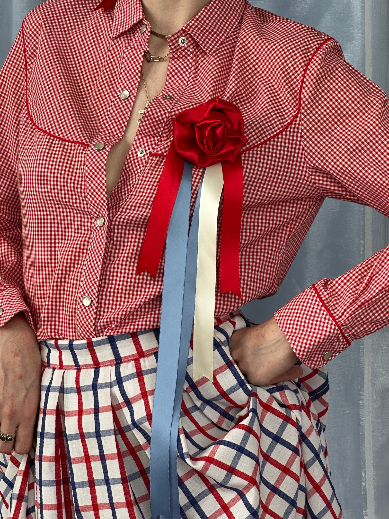 Award Ribbon Pin – Room Shop