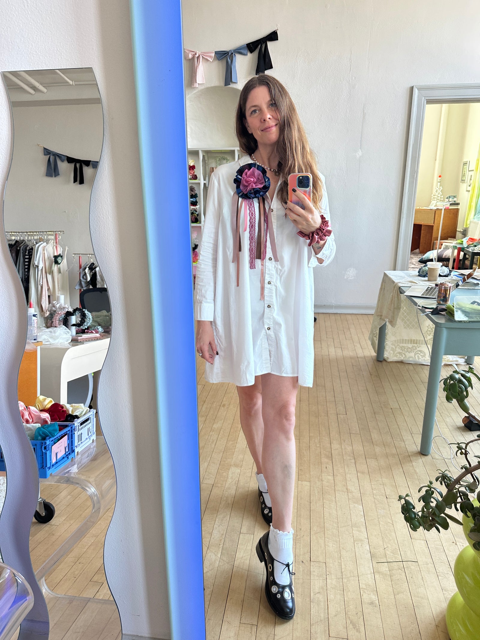 Prize Ribbon Pin – Room Shop