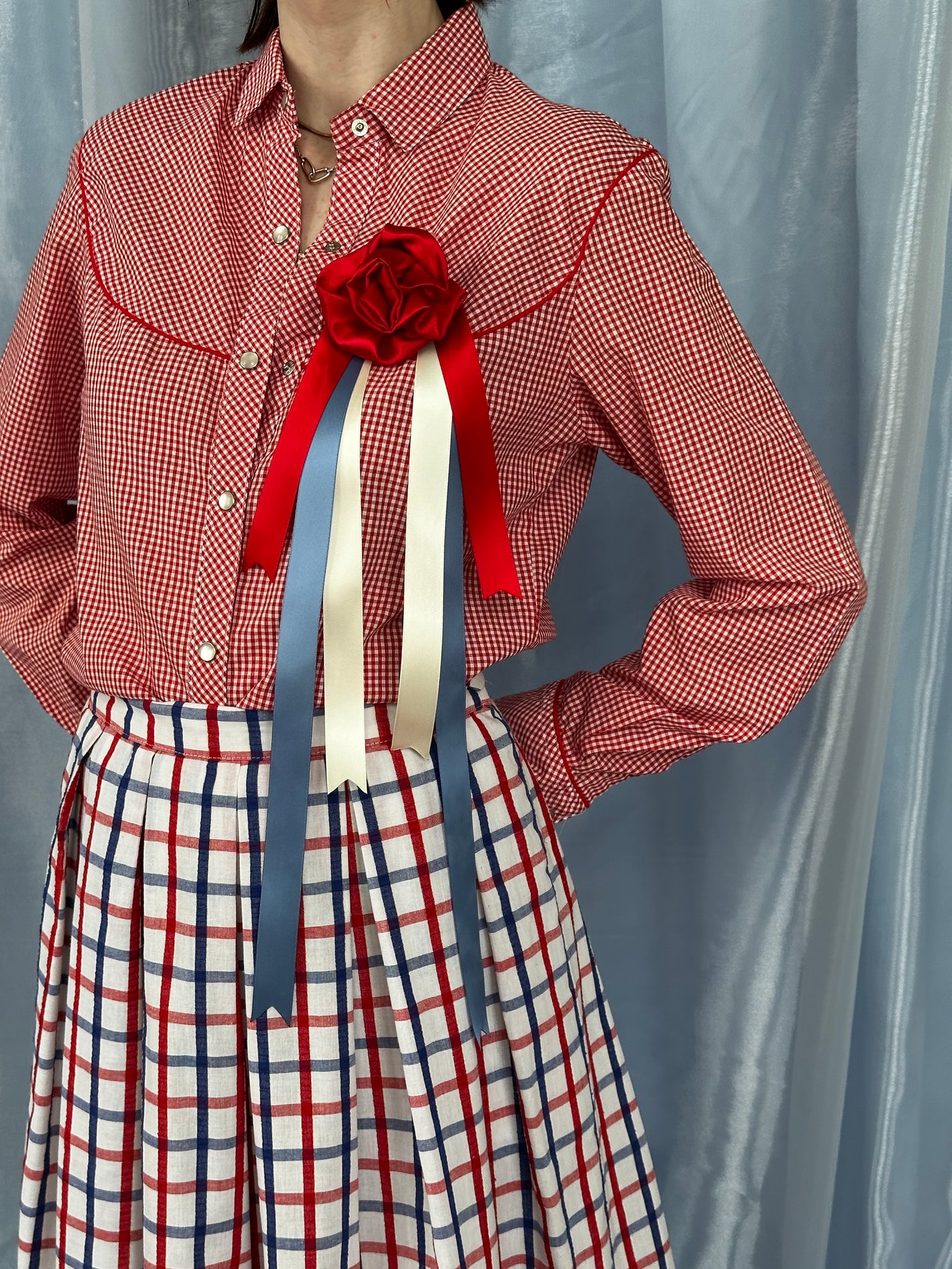 Award Ribbon Pin – Room Shop